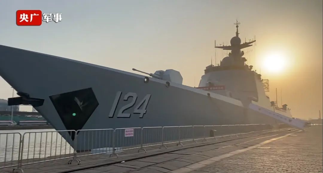海军舰艇开放活动，一起“打卡”开封舰！_央广网