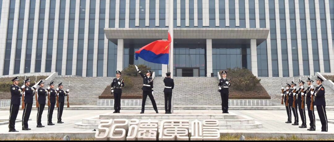 监狱戒毒人民警察唱响《中国人民警察警歌》_央广网